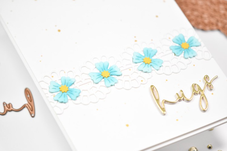 Spellbinders Vivid Script Hugs – REDSAS